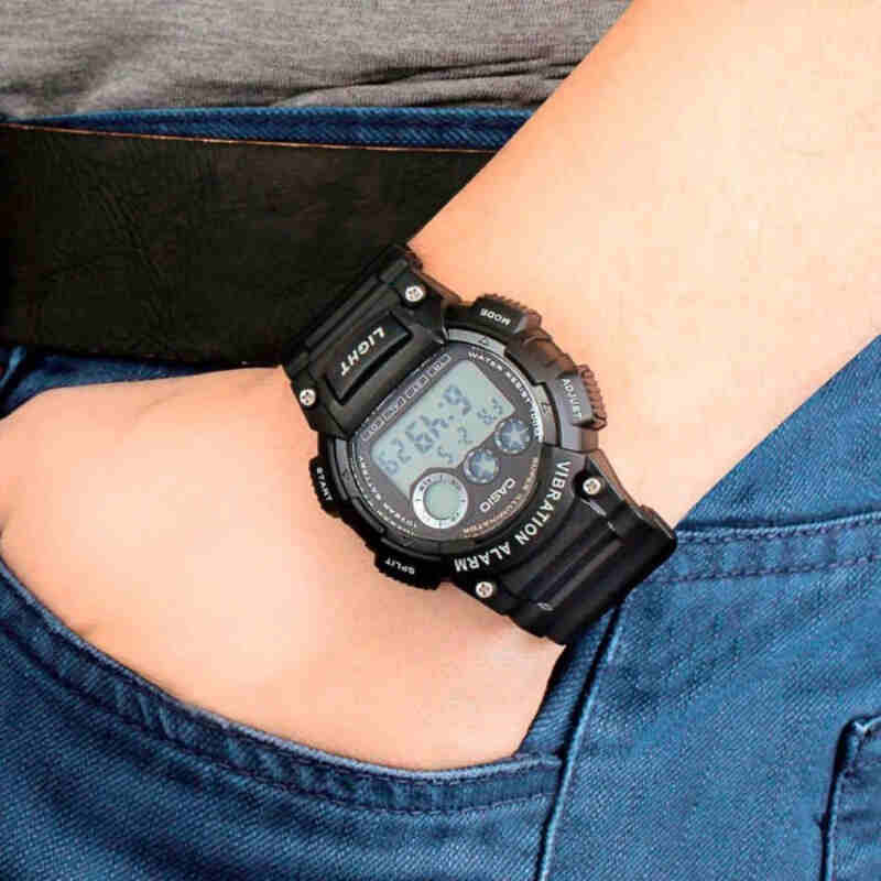 Casio W-735H-1AV Men’s Digital Watch with Black Resin Band – The Wola